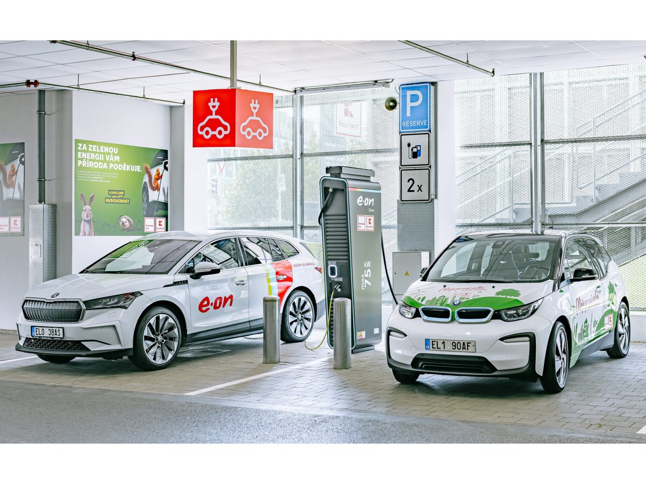 E.ON zajistí pro Kaufland stovky dobíjecích stanic pro elektromobily